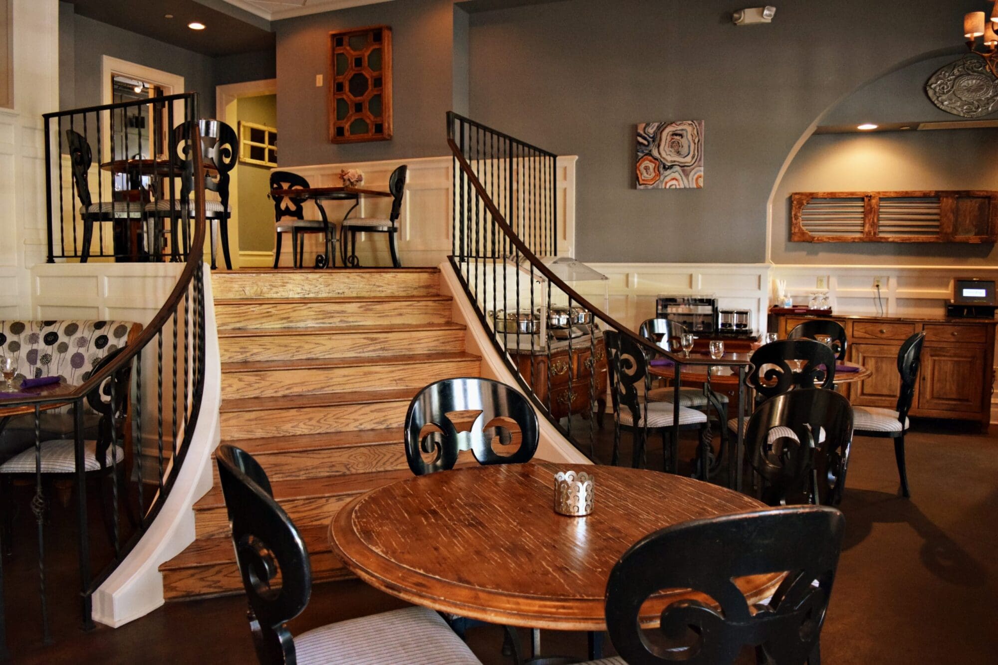 Dinner Reservations | JH Adams Inn